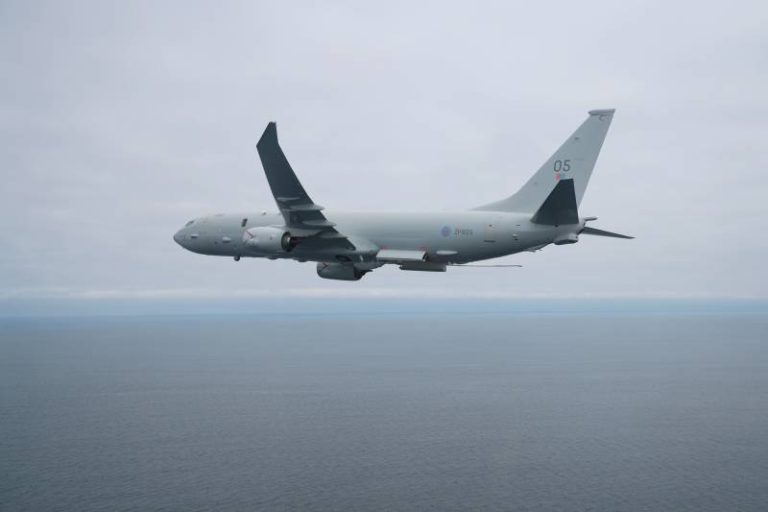 El Poseidon de la RAF se lanza por primera vez a tareas de búsqueda y ...